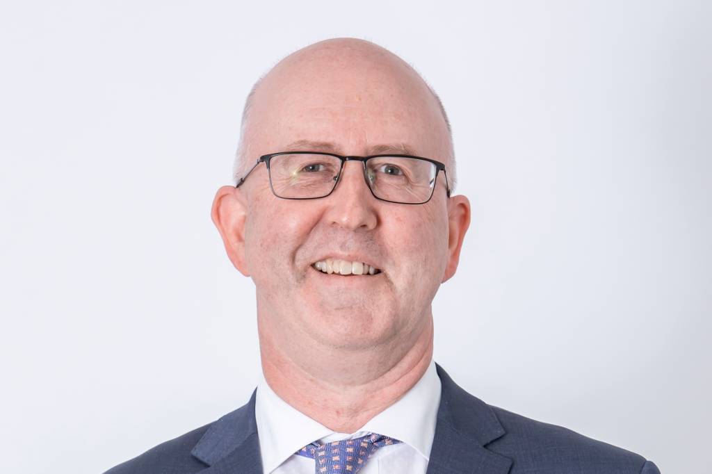 Hardiman resigns as FOI commissioner