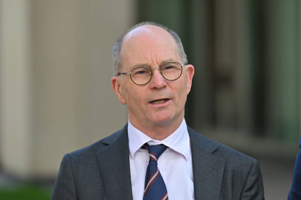 COVID-era CMO Paul Kelly to retire later this month