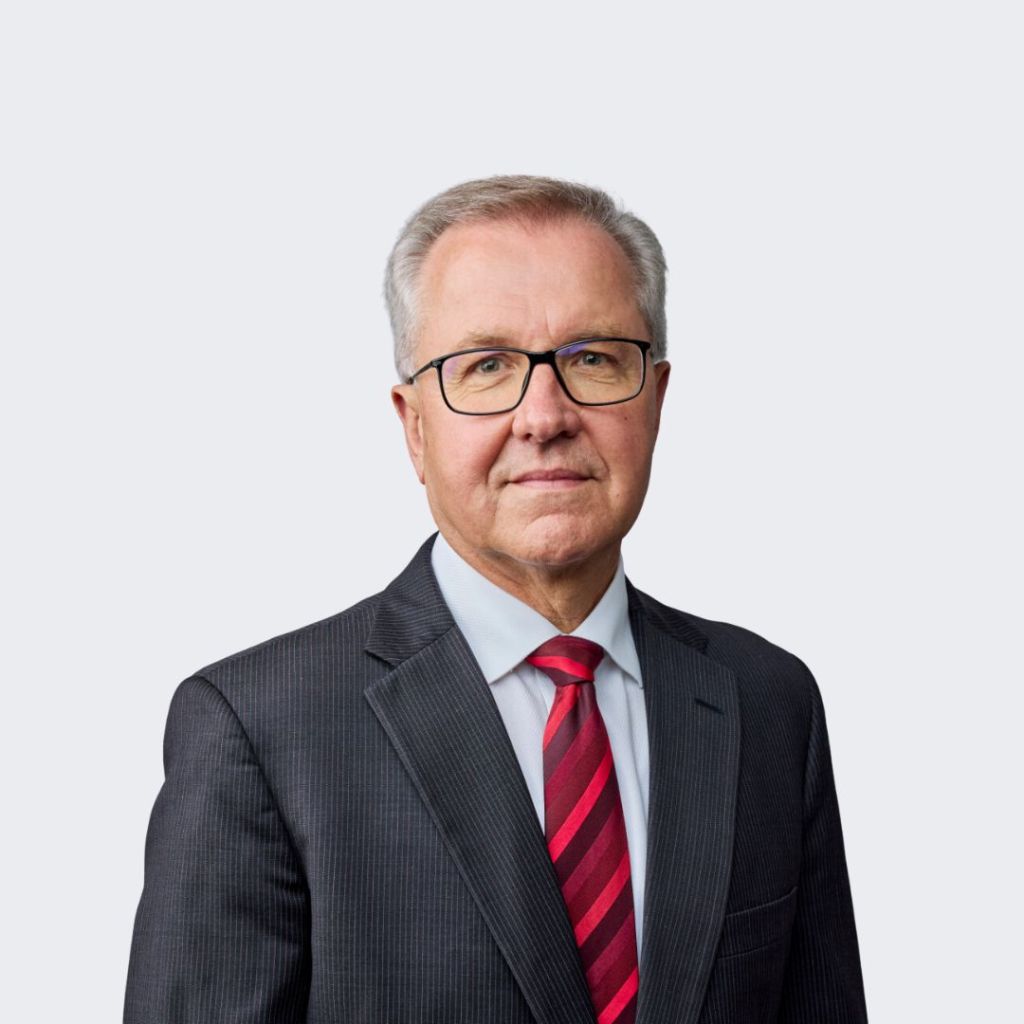 Movers & Shakers: Mills takes tax board chair, Longo departs ASIC