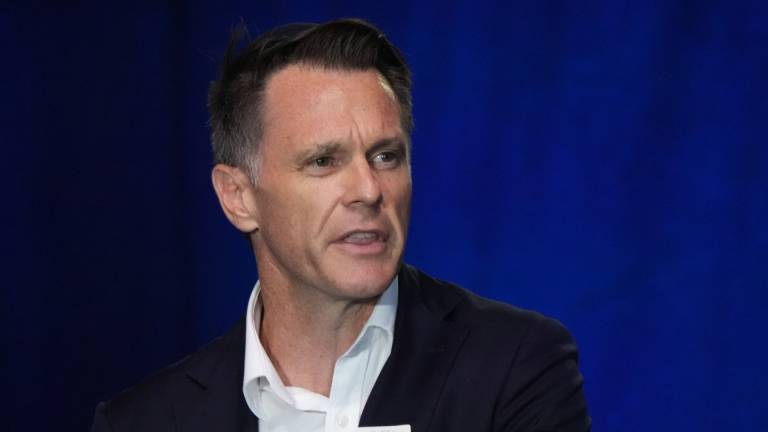 Chriss Minns redoubles efforts to poach cops from other states