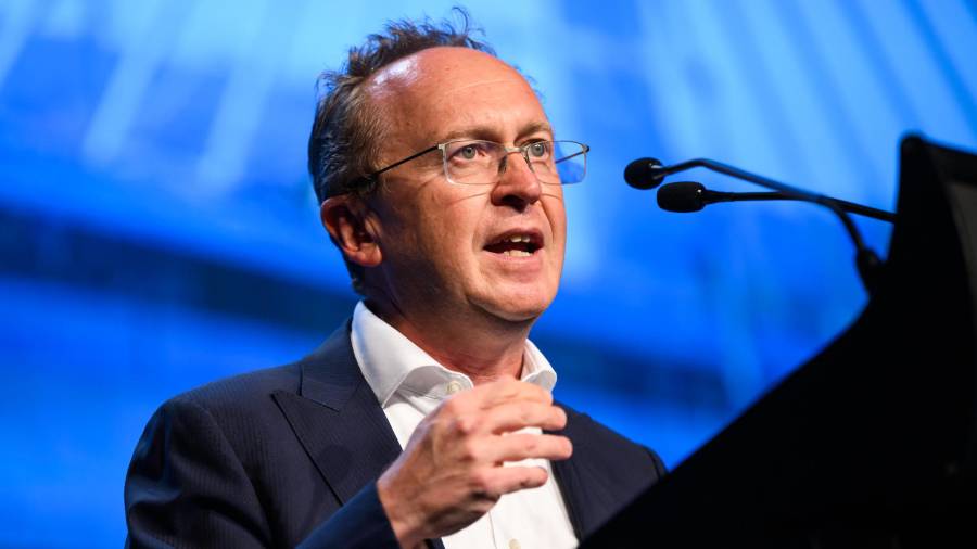 Sydney Metro CEO Peter Regan quits