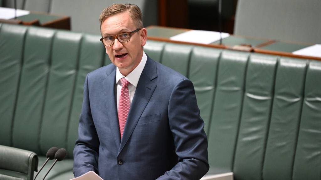 Government gears up for 'ruthless' international education oversight